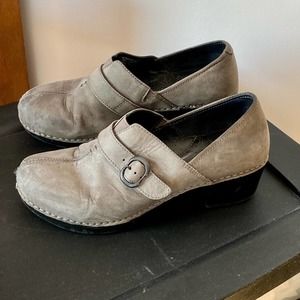 Doggers | Shoes | Womens Scuff Doggers | Poshmark